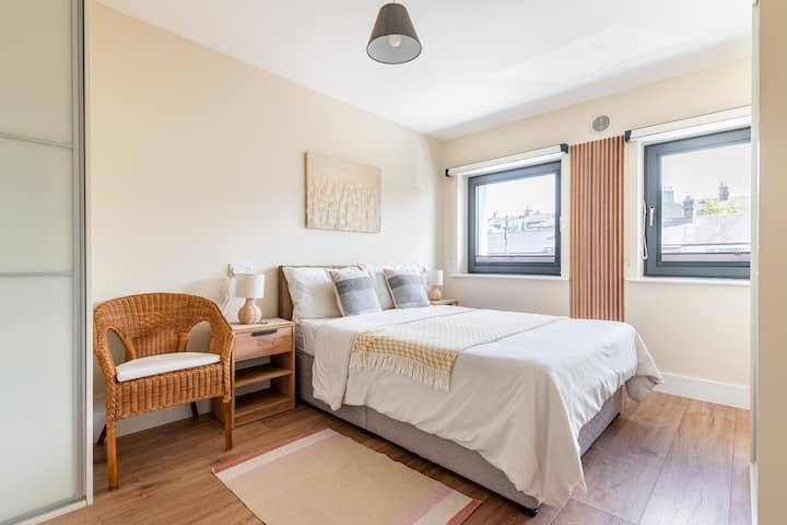 Lovely Bright Private Room Ballsbridge D4 - Dublin