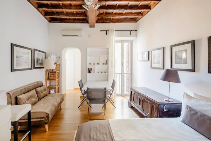 Domus Paolina - Rome