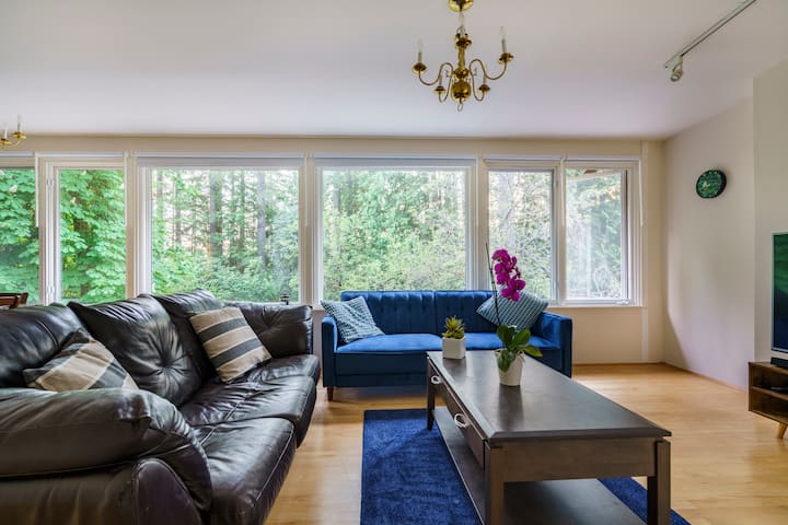 Bright Private 2br Suite | Near Grouse & Capilano - North Vancouver