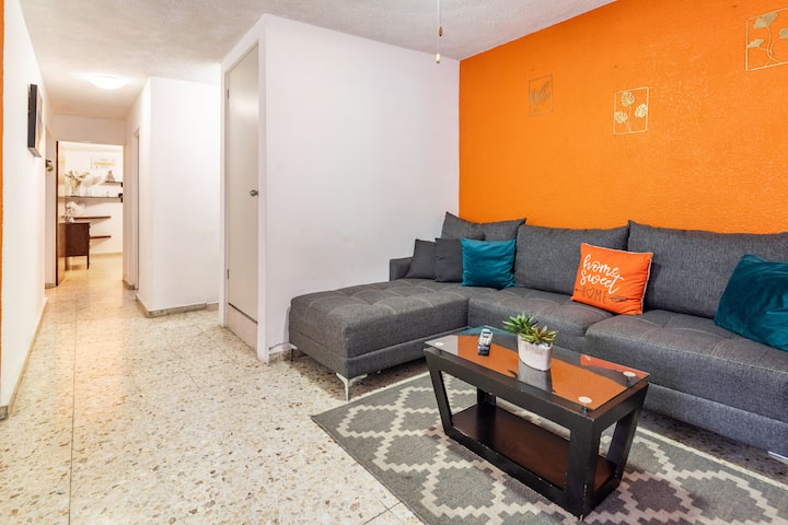 Cómoda Planta Baja Familiar, Clima En Habitaciones - Monterrey