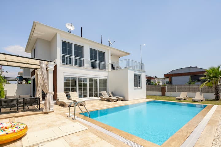Luxurious Vacation Villa - Belek