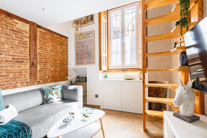 New And Cute Studio Madrid Opera - Madryt