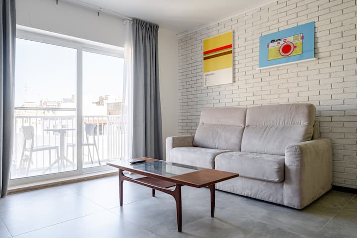 Central Sliema Apt Sleeps 4+ Free Secure Parking - Malte