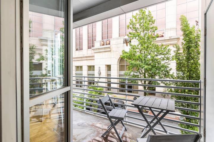 The Redline Loft. Central Downtown Location. - Roanoke, VA