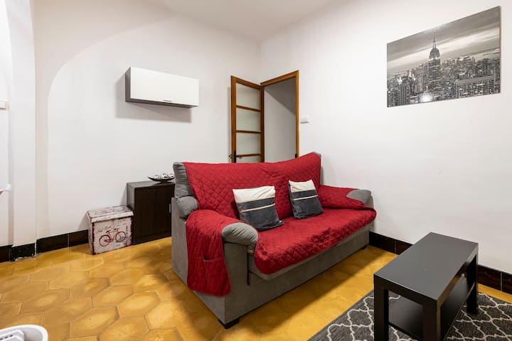 Apartamento Cristina
Figueras
Museo Dali - Navata