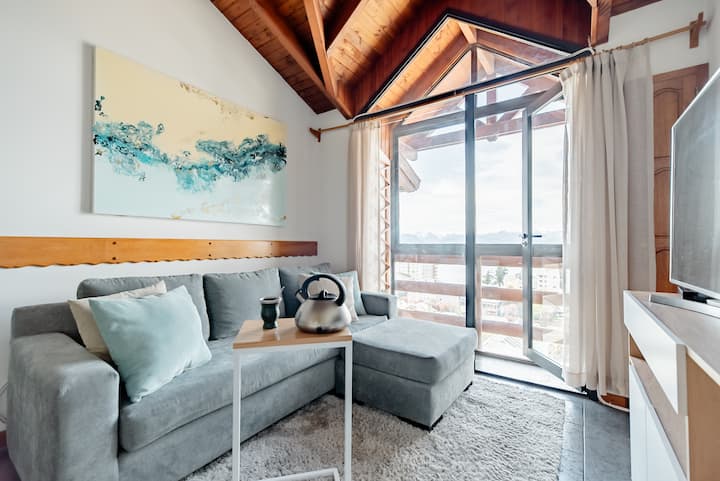 Penthouse Con Vistas Al Lago Y Montañas - Chile