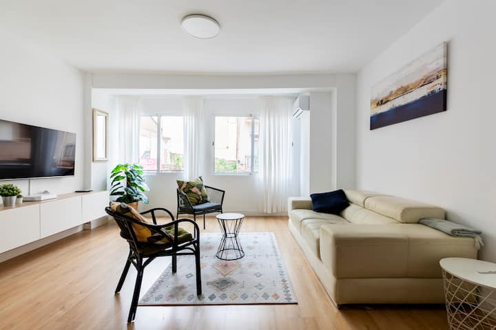 Spacious Flat 5 Mins From Turia. Seasonal Rent - Valencia
