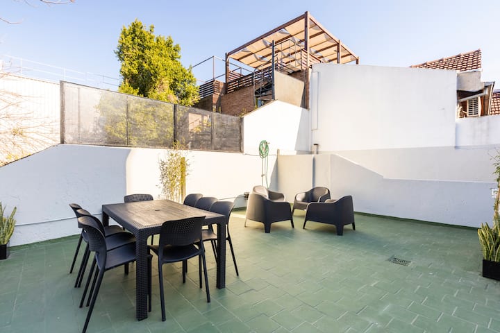 Somoshost - Hermosa Casa C/gran Terraza. - Buenos Aires