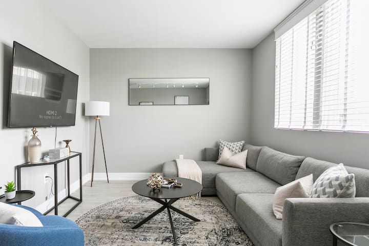 Stylish 1br Condo In Vibrant National Harbor, Md - Maryland (State)