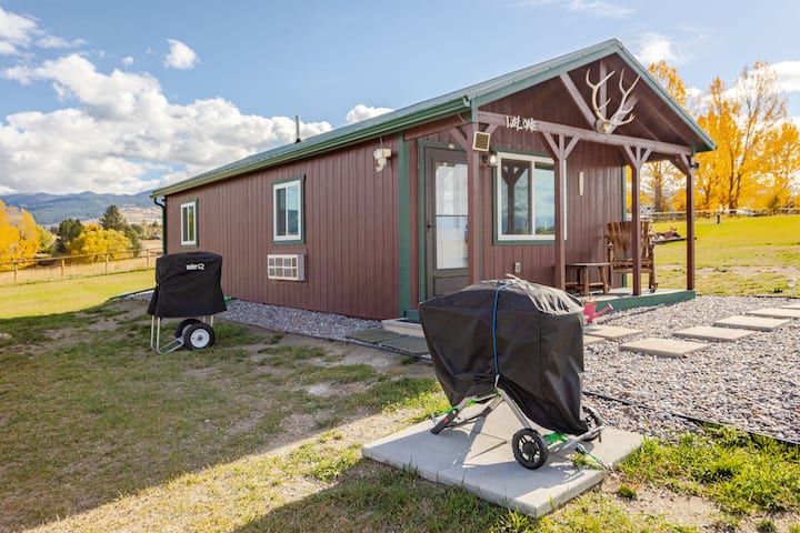 Martins Inn/cozy Cabin With A View. - Corvallis, MT