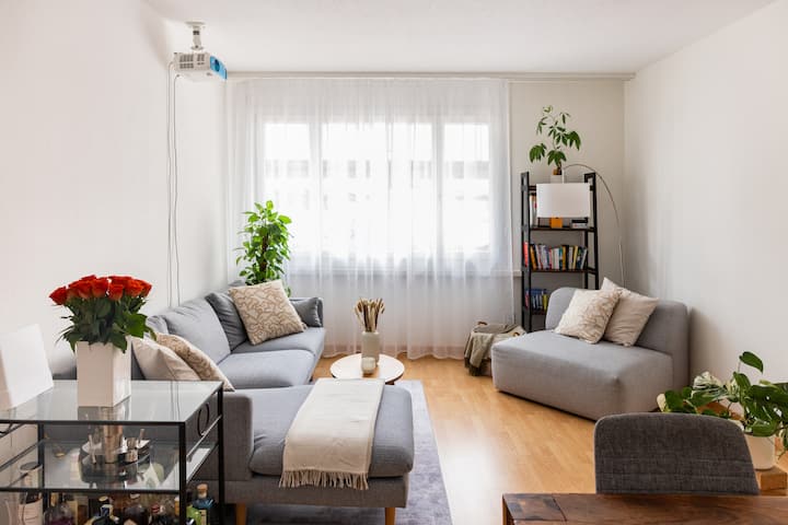 Cozy & Quiet Room In City-center - Zurich, Switzerland