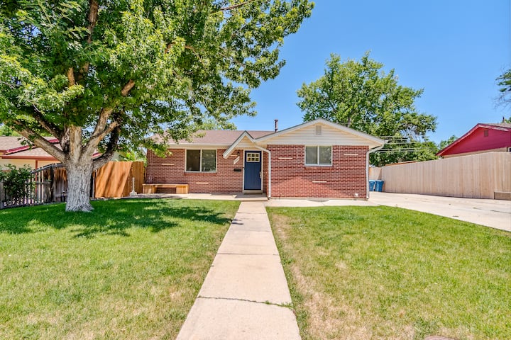 Feeling At Home In Lakewood - Denver, CO