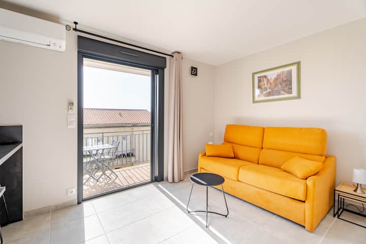 Studio 'Cap Taillat' - Plein Centre Du Lavandou - Le Lavandou
