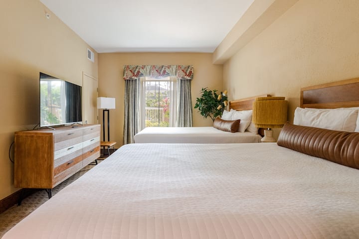 Disney Free Shuttle Full Kitchen - Lake Buena Vista, FL