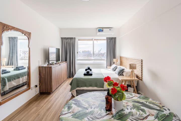 Cálido Estudio Con Vista A La Ciudad Con Laundry - Buenos Aires