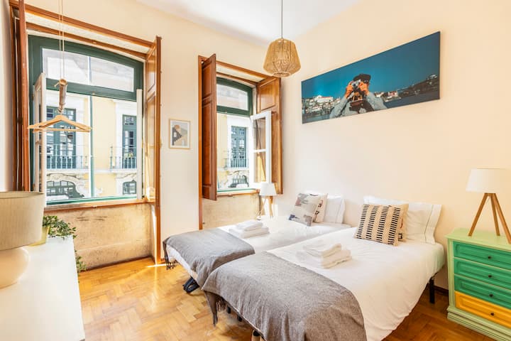 Cosy Porto Apt - Rua Das Flores - Porto, Portugal