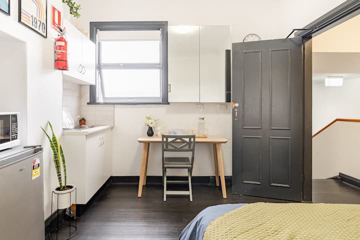 Js2 - Cityview Studio W/ Kitchenette*15mins To Cbd - Carlton