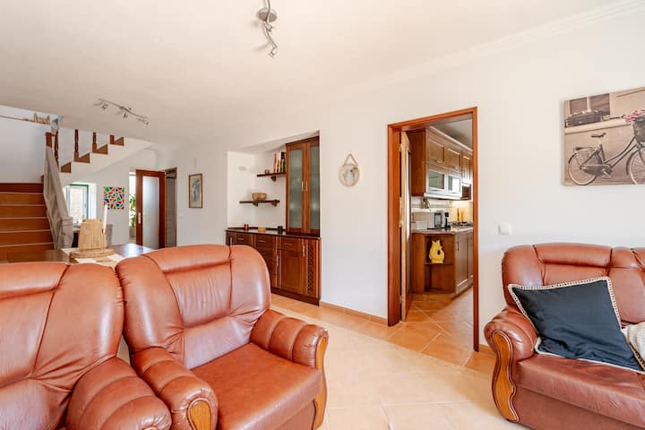 Tranquil Retreat With Scenic Views And Orchard - Lousã