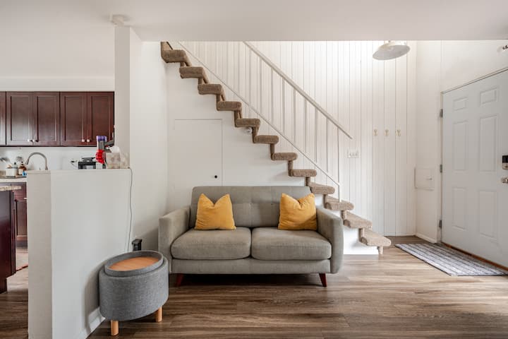 Boho Arvada Abode - Arvada, CO
