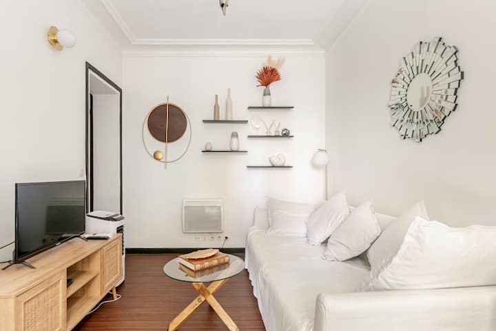 Studio Meublé Gambetta - Paris