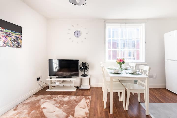 Princess West 24-3 - Leicester
