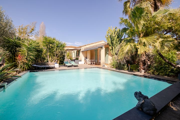 Relaxing Vacation Villa W/private Pool & A/c - La Londe-les-Maures