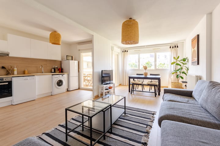 T3 Port Marianne-terrasse-garage - Castelnau-le-Lez