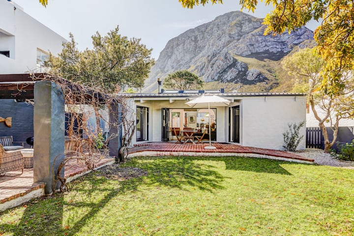 Sunhouse In Voelklip, Hermanus - Hermanus