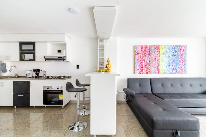 Apartamento Moderno En Laureles Máximo 8 Personas. - Medellín