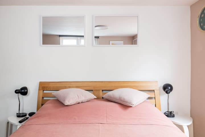 Self Contained Studio With Private Entrance - Sussex, United Kingdom
