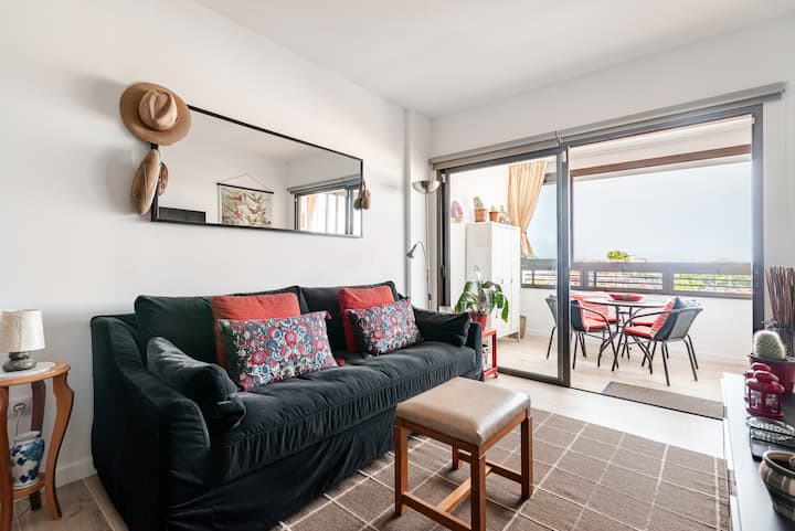 Renovated Apartment In 2022 Close To Yumbo. - Playa del Inglés