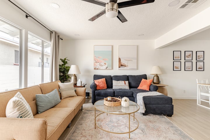 Charming 3b/3b San Gabriel Home W/ Car Parking - Monterey Park, CA