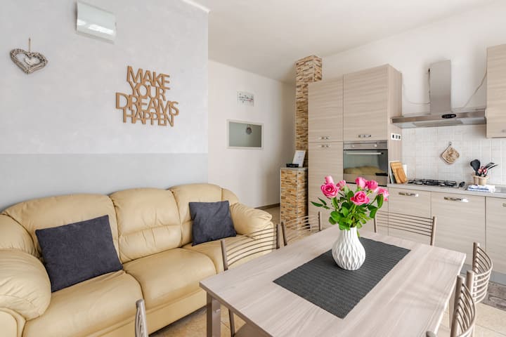 Comfort Ed Eleganza In Centro - Casetta San Rocco - Asti