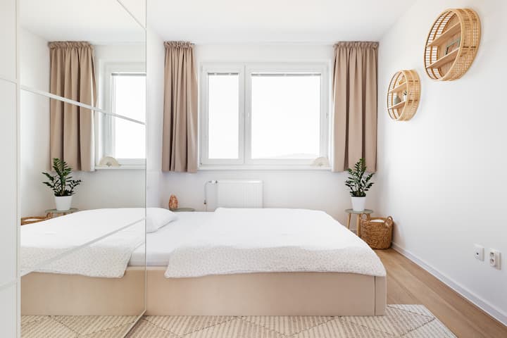 Cozy & Modern Room 9min To Center - Bratislava