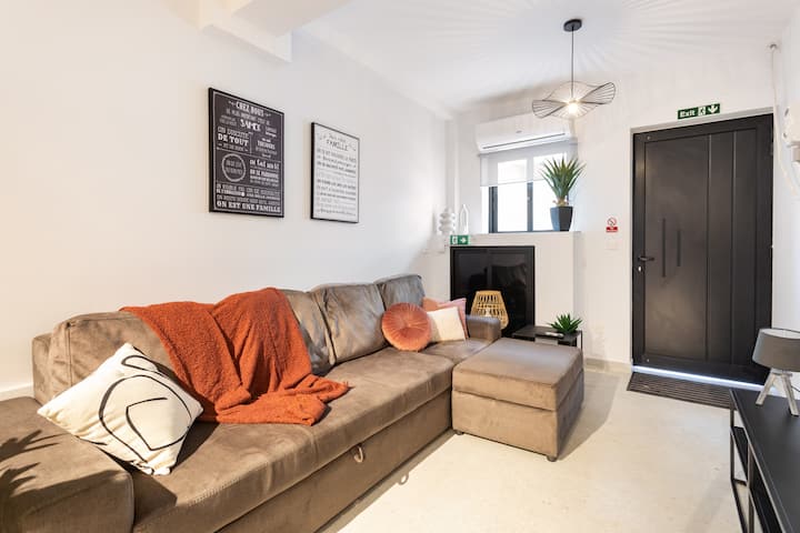 Spacious 1br Ground Floor Retreat - Malte