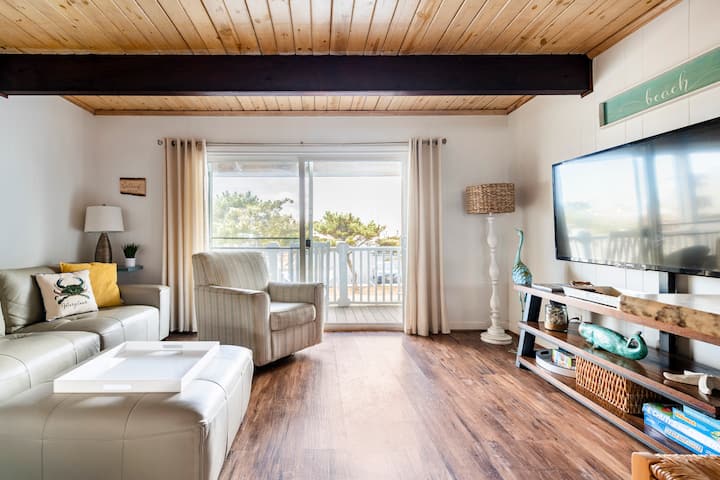 Awesome 28th Street Beach Block Location! - Ocean City, MD