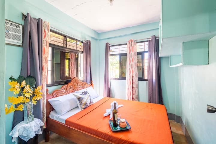 Rex Apartment Homestay Vigan - Vigan