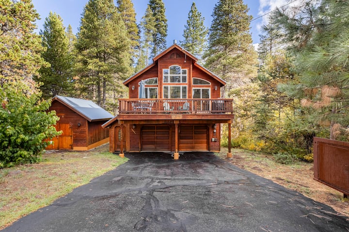 3br Bright, Cozy Tahoe Donner Cabin - Truckee, CA