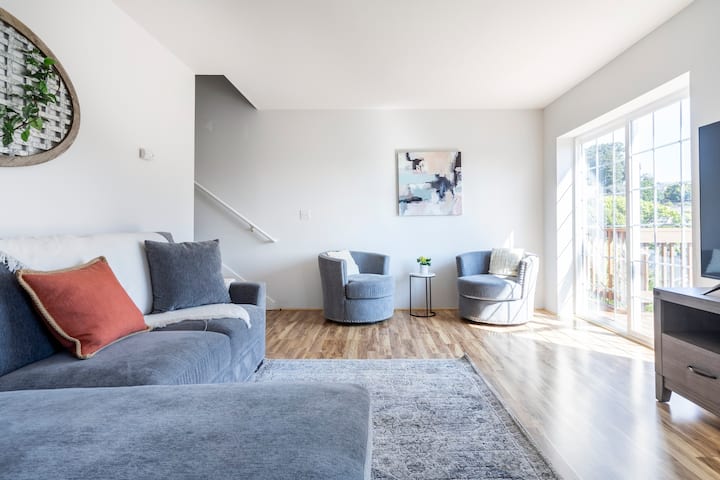 Cozy Villa With A Beautiful View - Castro Valley, CA