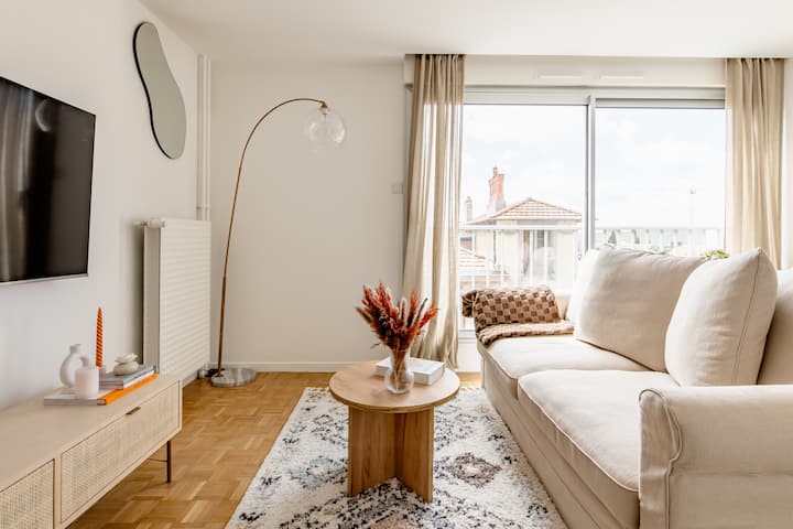 Appartement Lumineux Cosy - ibis budget Lyon Villeurbanne