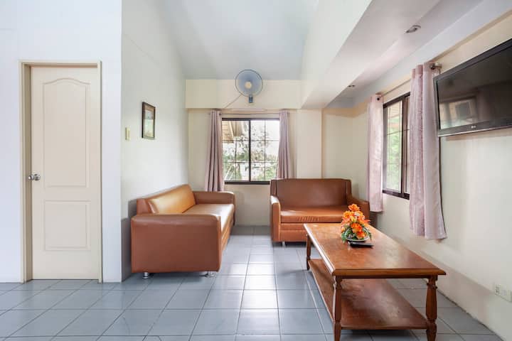 Macopartel Staycation Transient Home In Las Pinas - Las Piñas