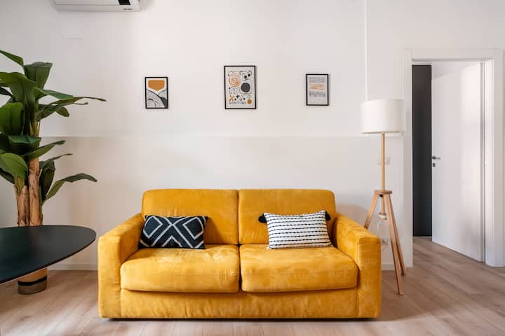 Comostay! Giallo: Downtown Lake Gate - Como