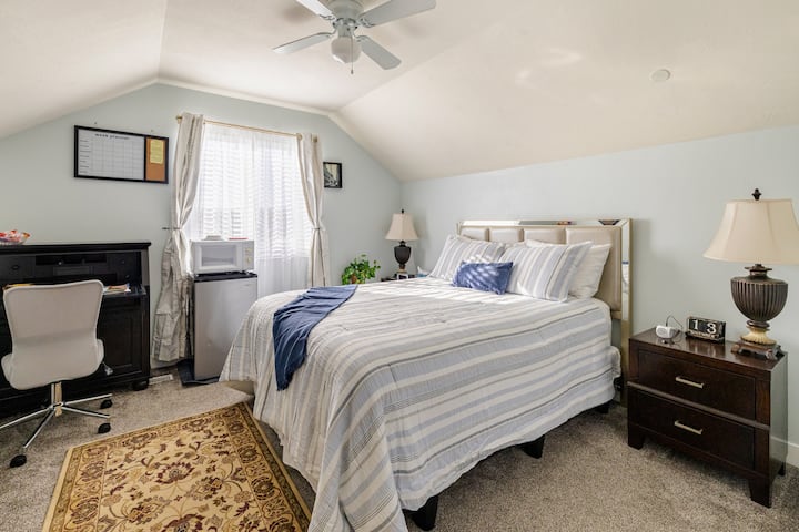 West, Room, Wifi & Parking - Salt Lake City, UT