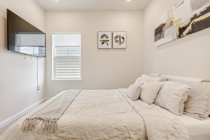 Private Luxury Room And Bathroom - Parker, CO