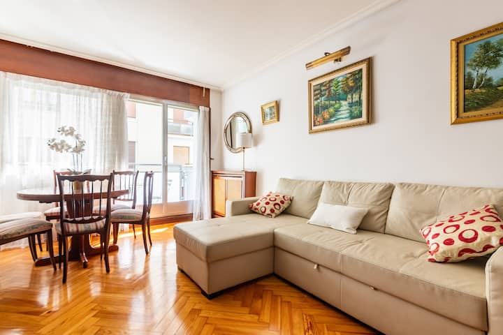 Terraza Playa Y Calle Peatonal Ess03377 - 도노스티아