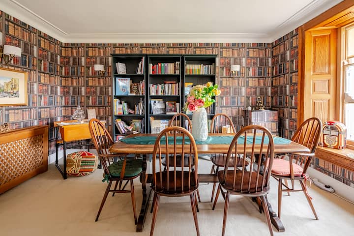 For Readers, Writers & Artists Sunono Retreats - Gleneagles