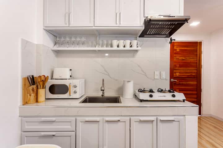 Gecko Iii 2br & 2bath Apartment - Taguig