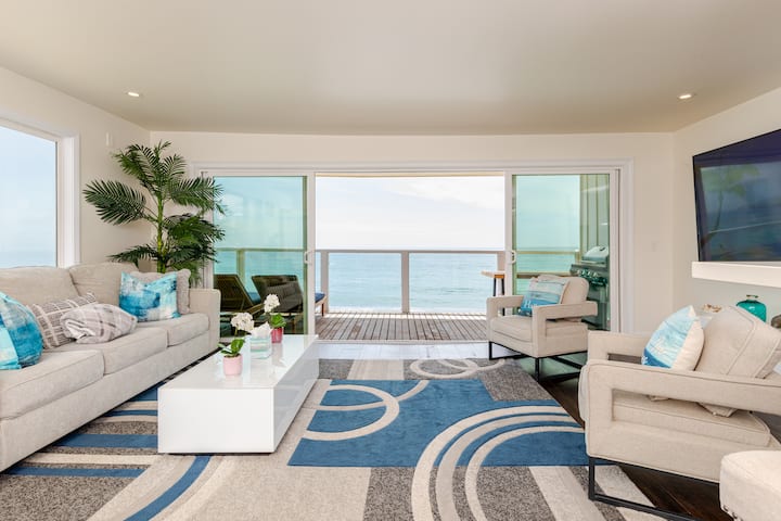 Honeymoon Oceanfront Suite On Malibu Road - Malibu, CA