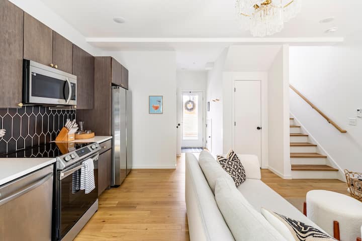 Townhouse In Historic St. Elmo! - Chattanooga, TN