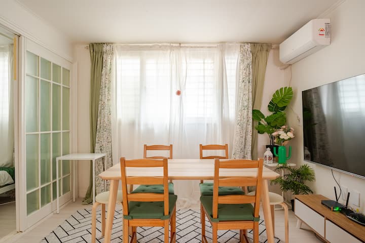 [102] Hongik.yeonnam/3r/5bed/greenhouse - Seoul